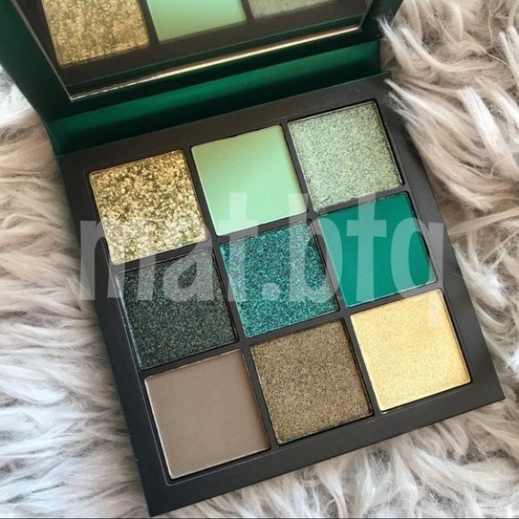 HUDA BEAUTY | Makeup | Huda Beauty Emerald Obsessions Eyeshadow Palette ...